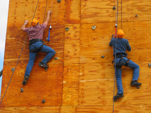 Wall Climbing Activities - Sunwa River Lodge